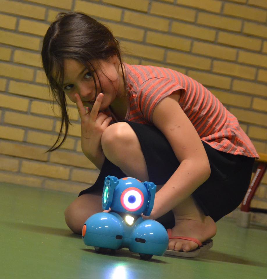 Robot Playground in bibliotheek - Nieuwe Meerbode