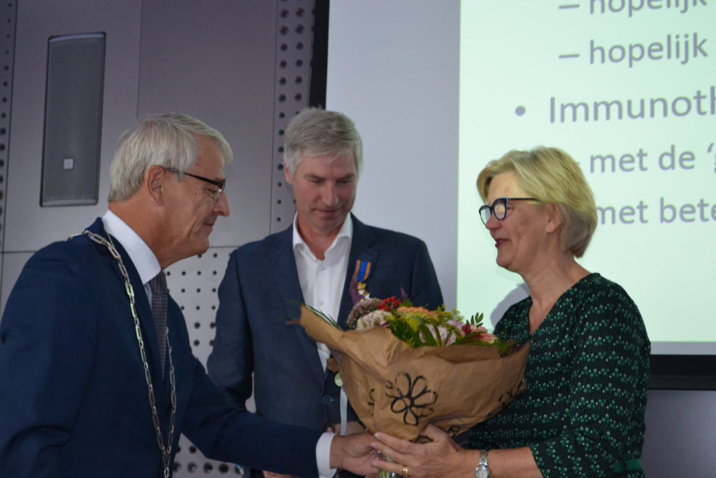 Dr. Sjaak Burgers benoemd tot Ridder - Nieuwe Meerbode