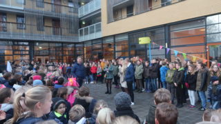 ﻿Afscheid meester Bert op Pijlstaartschool - Nieuwe Meerbode