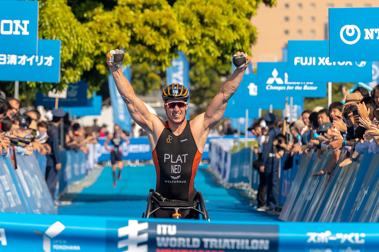 Jetze Plat wint eerste World Paratriathlon - Nieuwe Meerbode