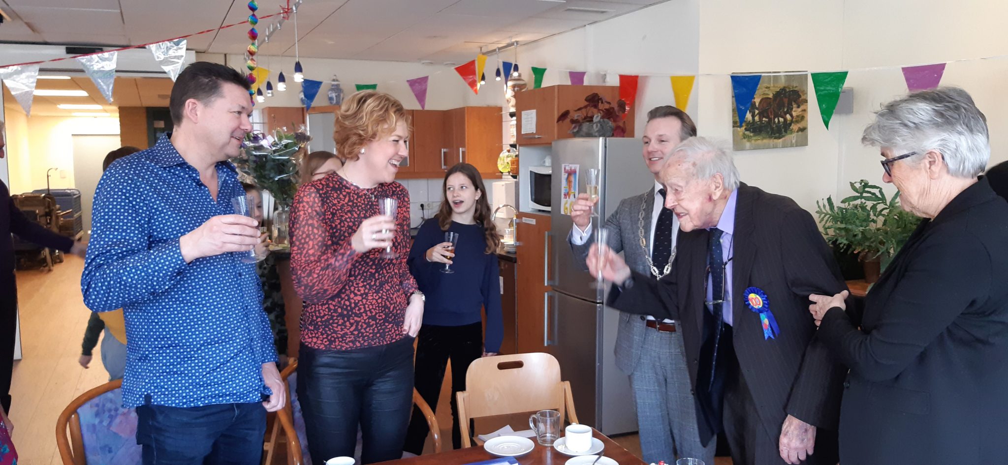 Champagne: Herman Verbeek 100 jaar! - Nieuwe Meerbode