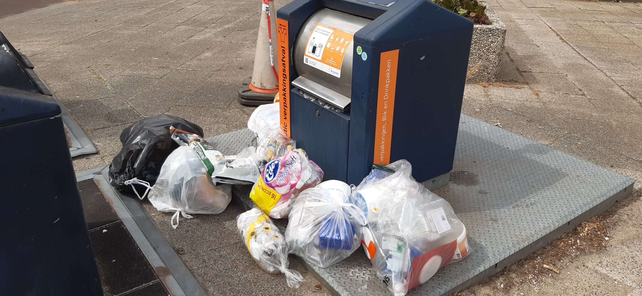 Extra inzet Meerlanden voor afvalinzameling - Nieuwe Meerbode