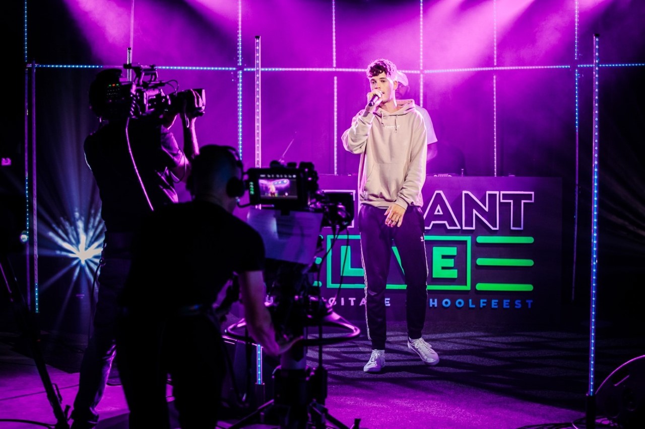 30.000 Kijkers voor digitaal schoolfeest Wellant Live - Nieuwe Meerbode