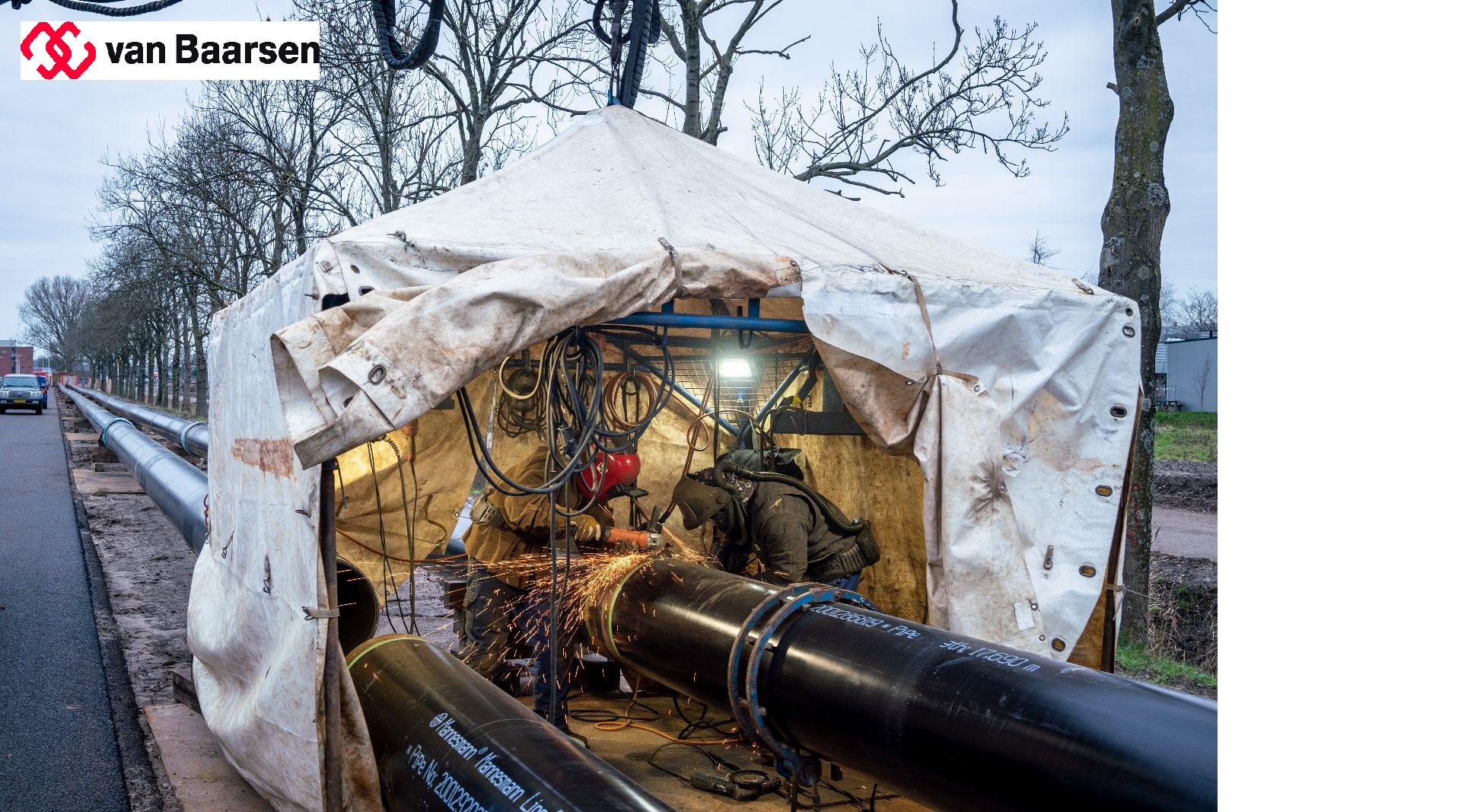 Afsluiting wegen voor nieuwe waterleiding - Nieuwe Meerbode