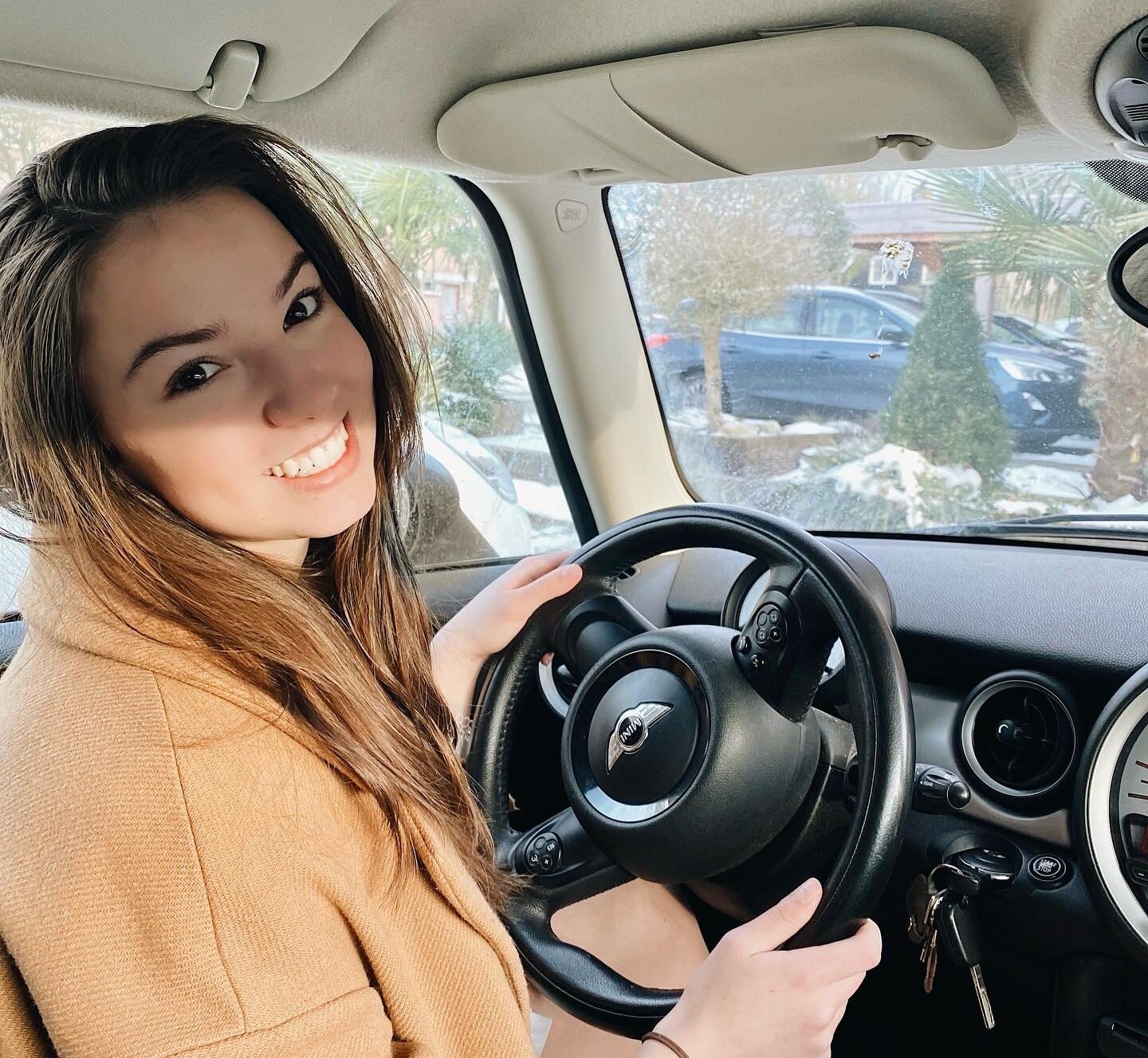 Laudine hoopt studiebeurs te winnen met filmpje - Nieuwe Meerbode