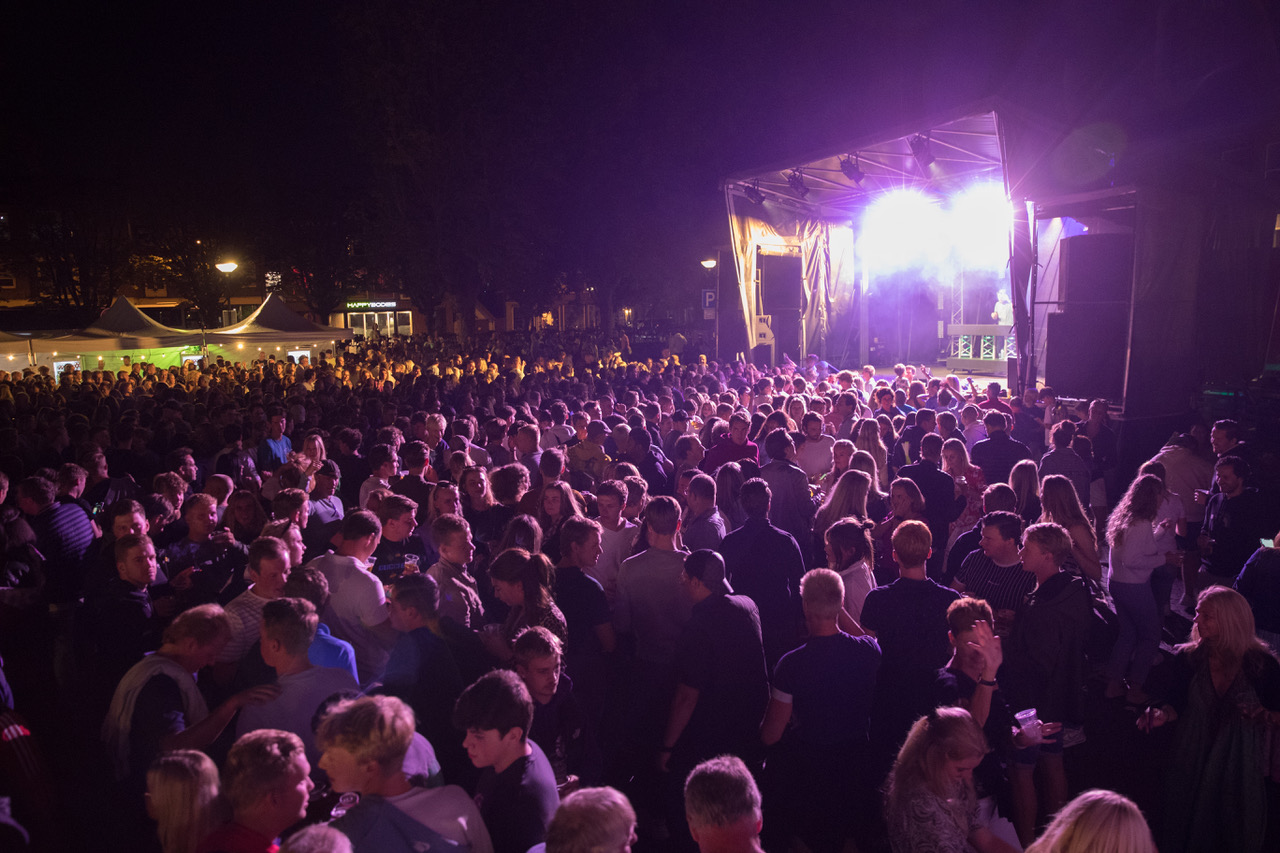 Zomerfeest: "Aalsmeer had dit feestje nodig" - Nieuwe Meerbode