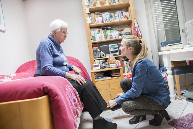 Cadeau van gemeente voor mantelzorgers - Nieuwe Meerbode