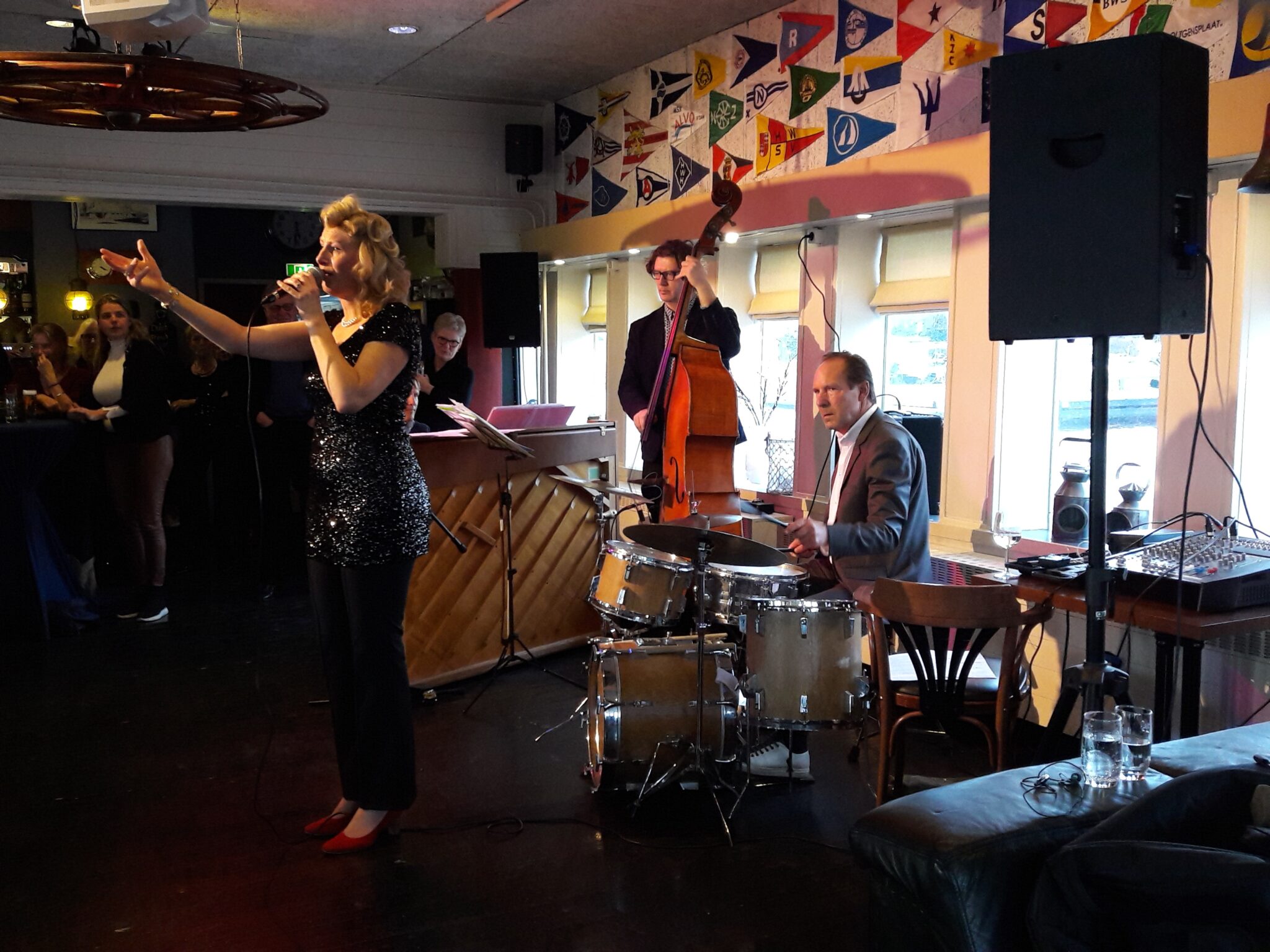 Jazz op de Haven met Corinna & The Cosmopolitans - Nieuwe Meerbode