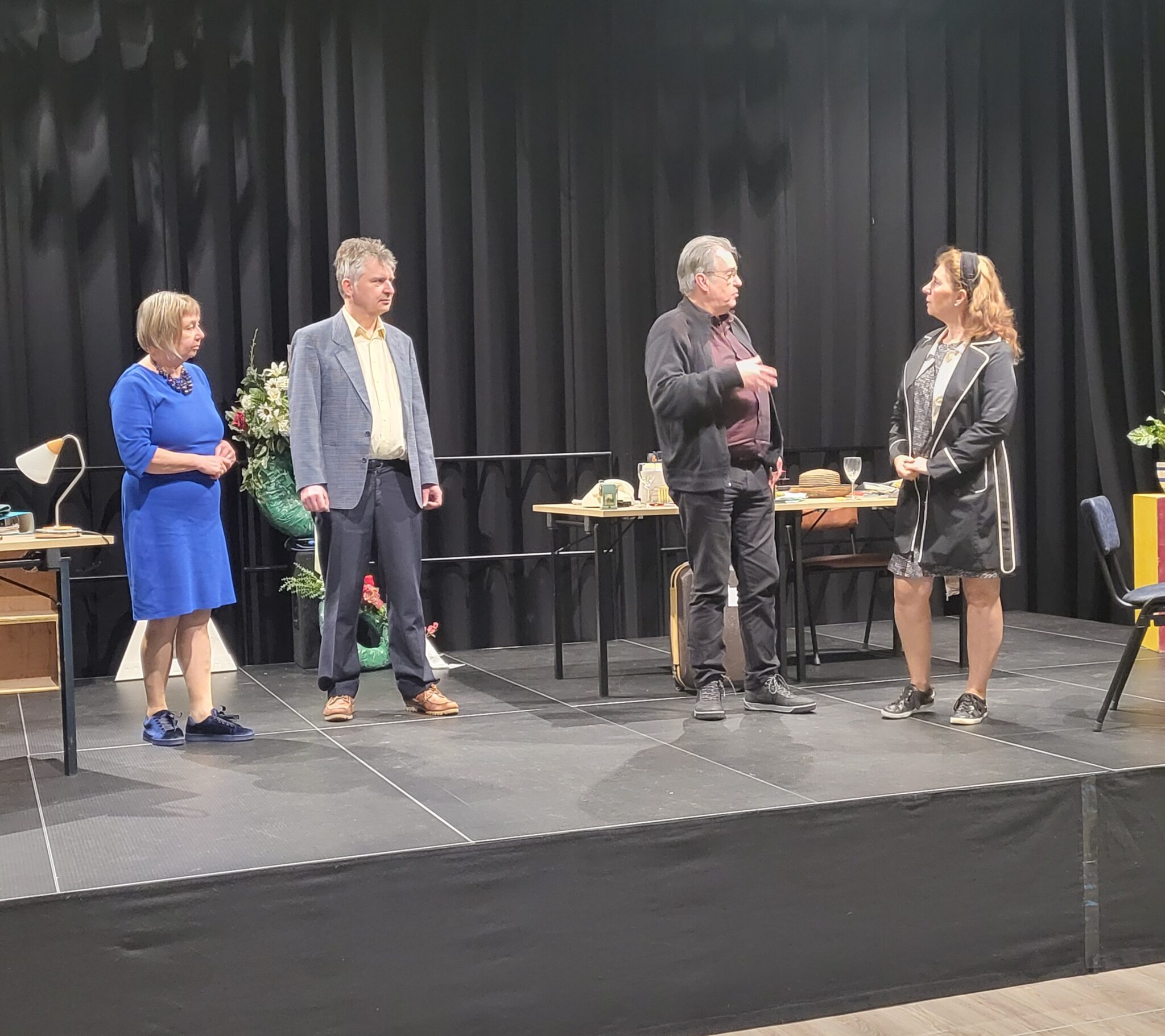 Theatergroep Tobo speelt 'En ik dan?' - Nieuwe Meerbode