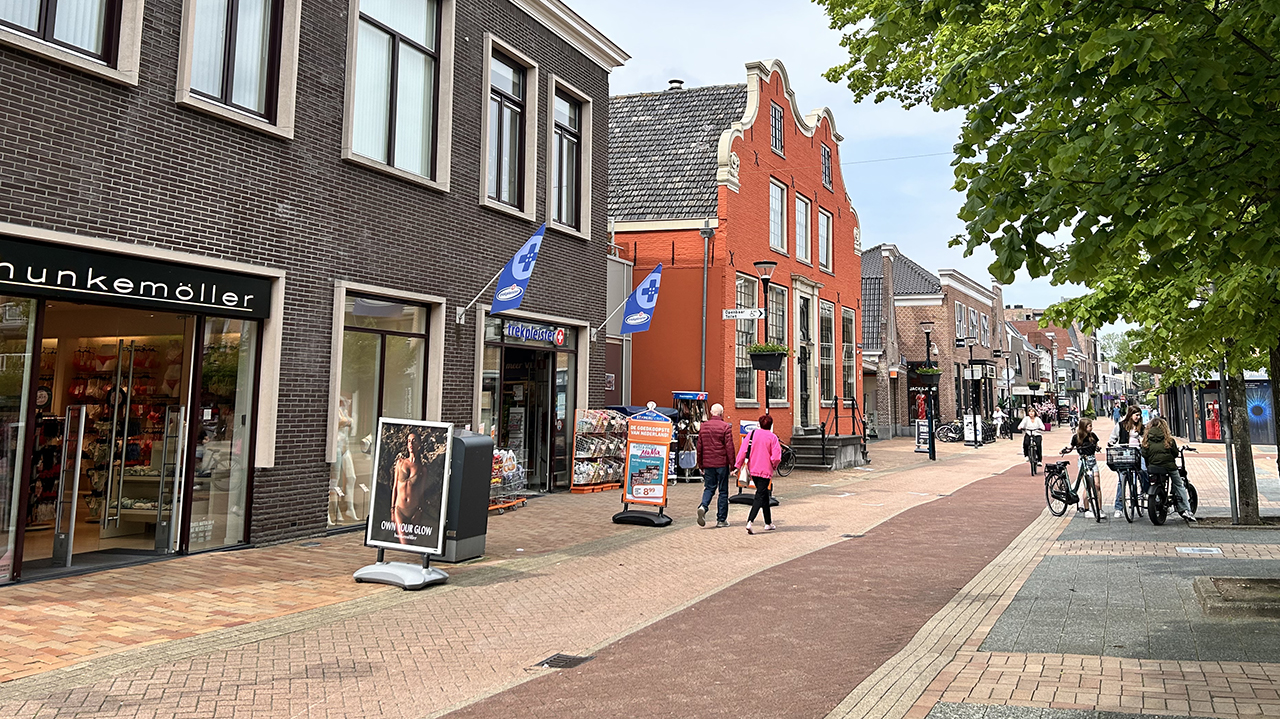 Week van de ‘stenen winkel’ - Nieuwe Meerbode