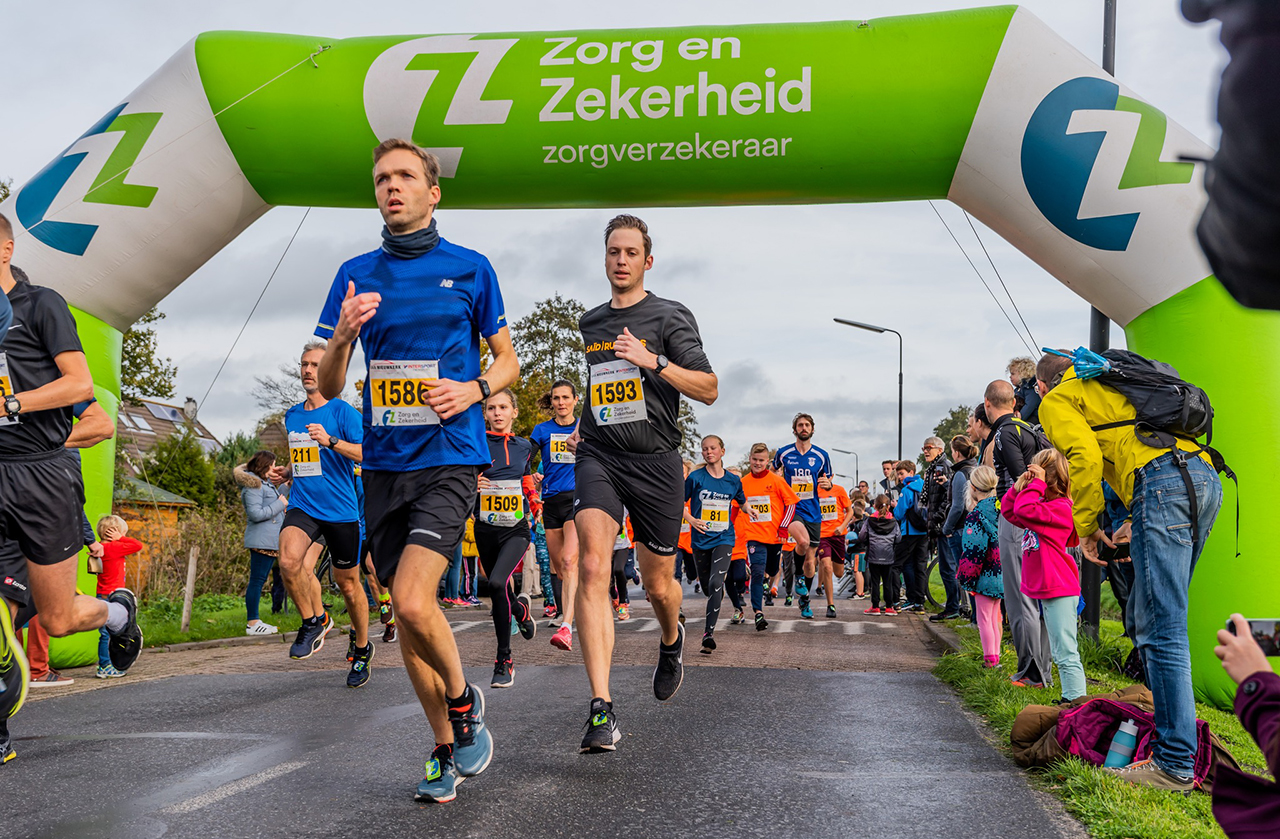 Zet je schrap voor de 33ste zonnige Zilveren Turfloop! - Nieuwe Meerbode