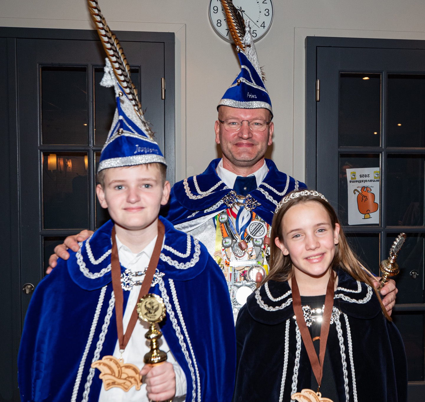 Carnaval 'Andersom' in Poelgilderdam - Nieuwe Meerbode