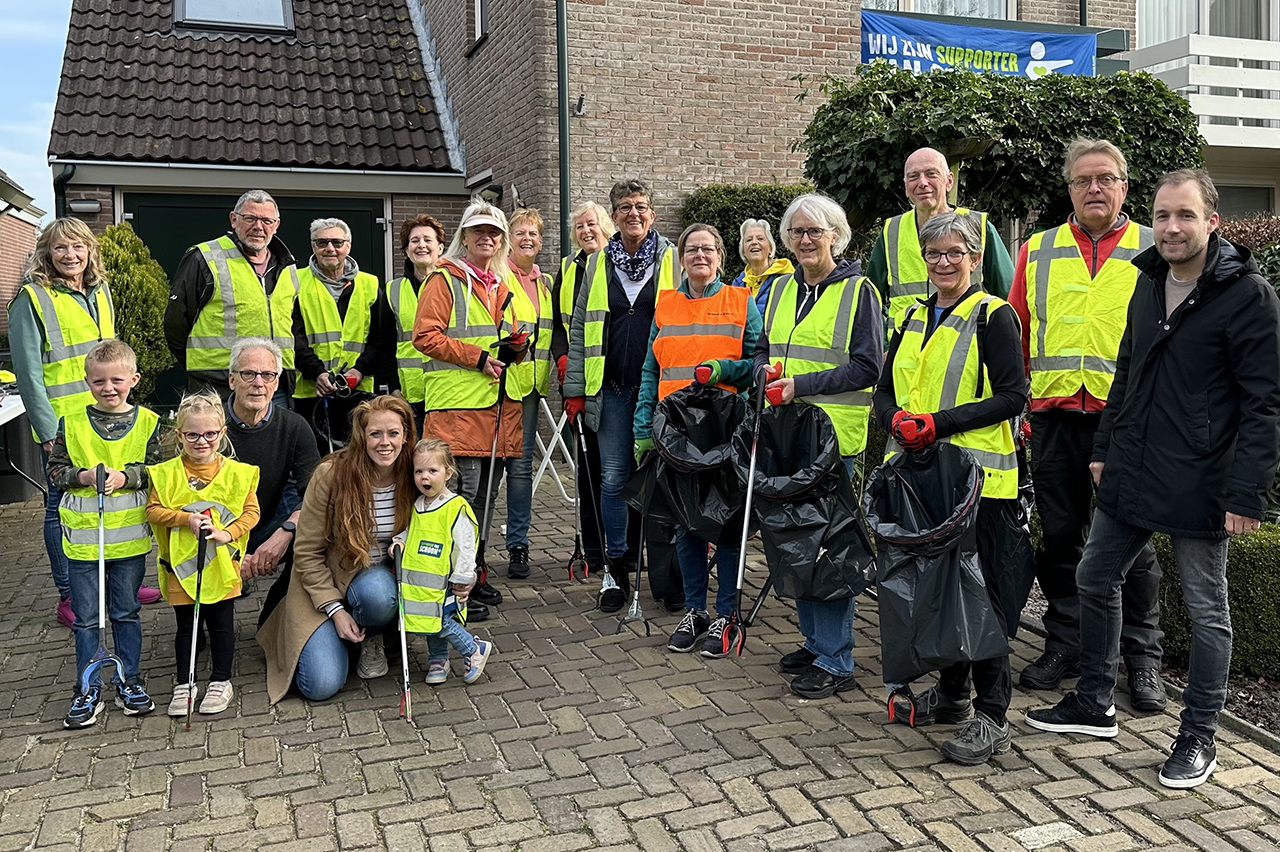 De Ronde Venen weer een stukje schoner - Nieuwe Meerbode