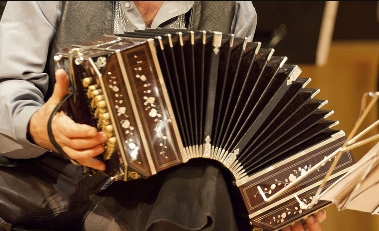 Tjitze Hesselius organiseert lezing over de tango - Nieuwe Meerbode