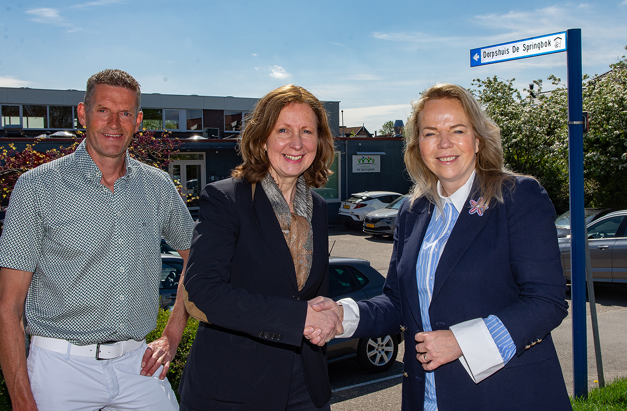 Gemeente De Ronde Venen meet geluid vliegtuigen Schiphol - Nieuwe Meerbode