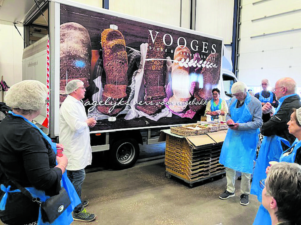 Rotaryclub te gast bij Bakkerij Vooges - Nieuwe Meerbode