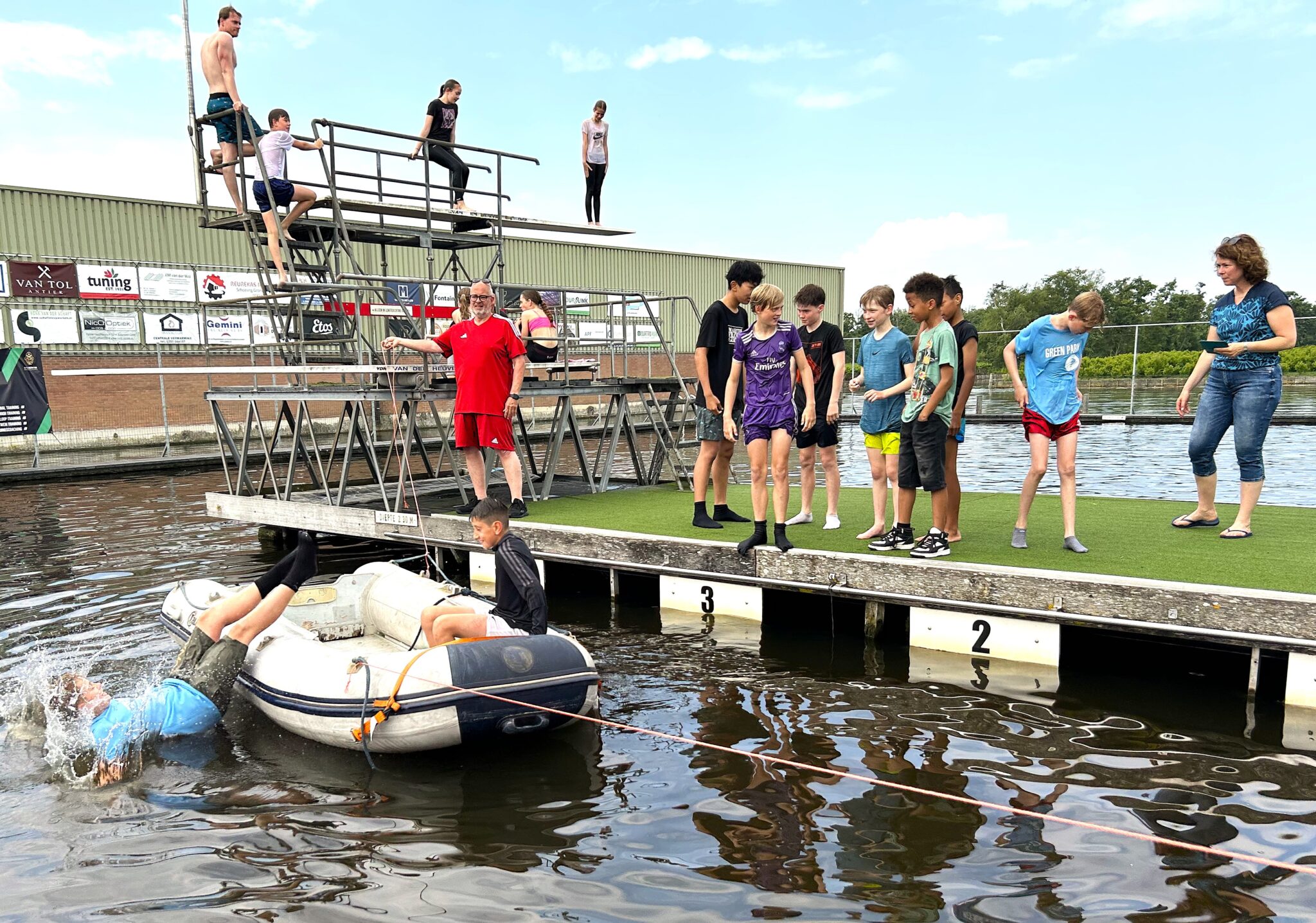 Kinderburgemeester bij project 'Help een vriendje' - Nieuwe Meerbode