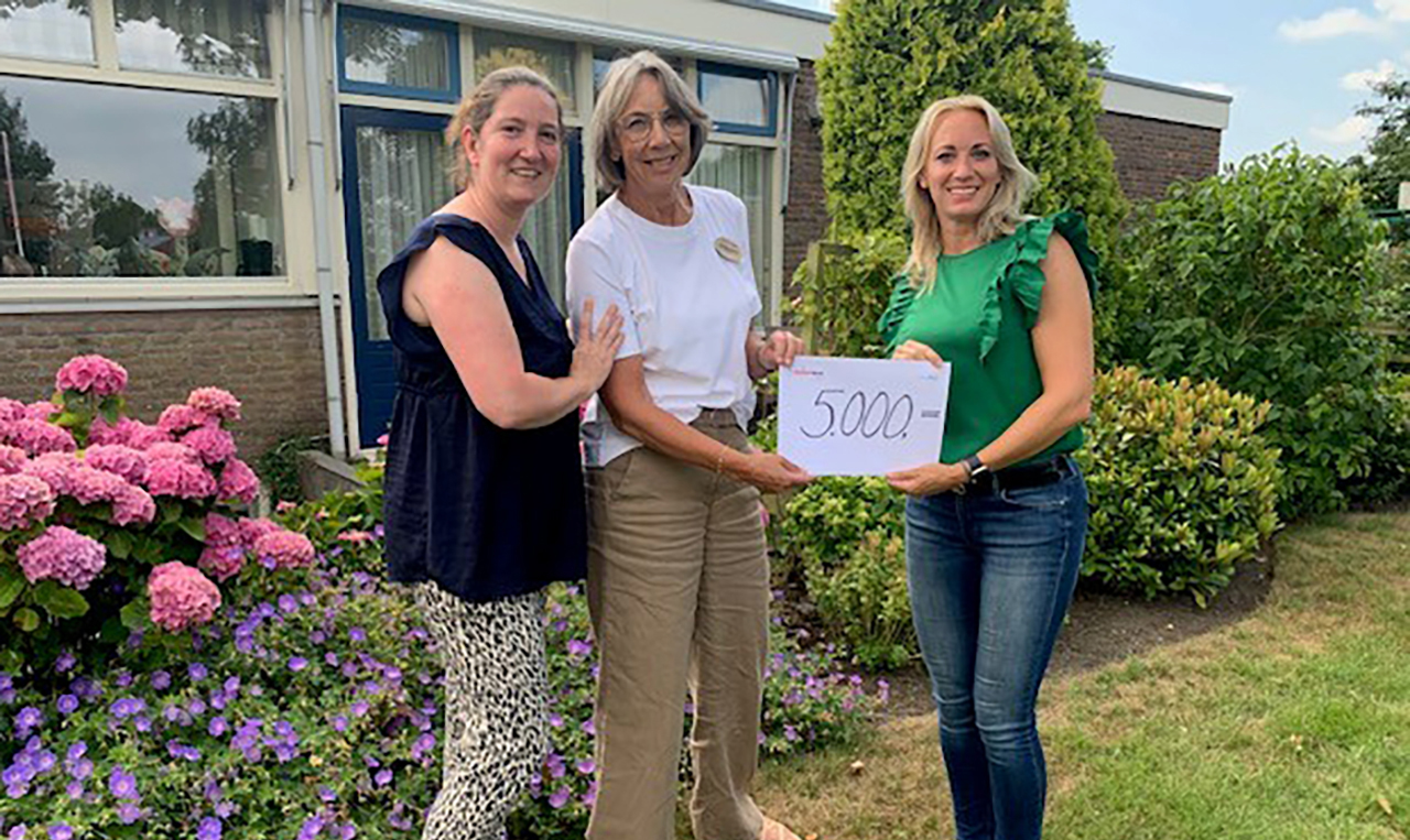 Hospice ThamerThuis ontvangt royale donatie - Nieuwe Meerbode