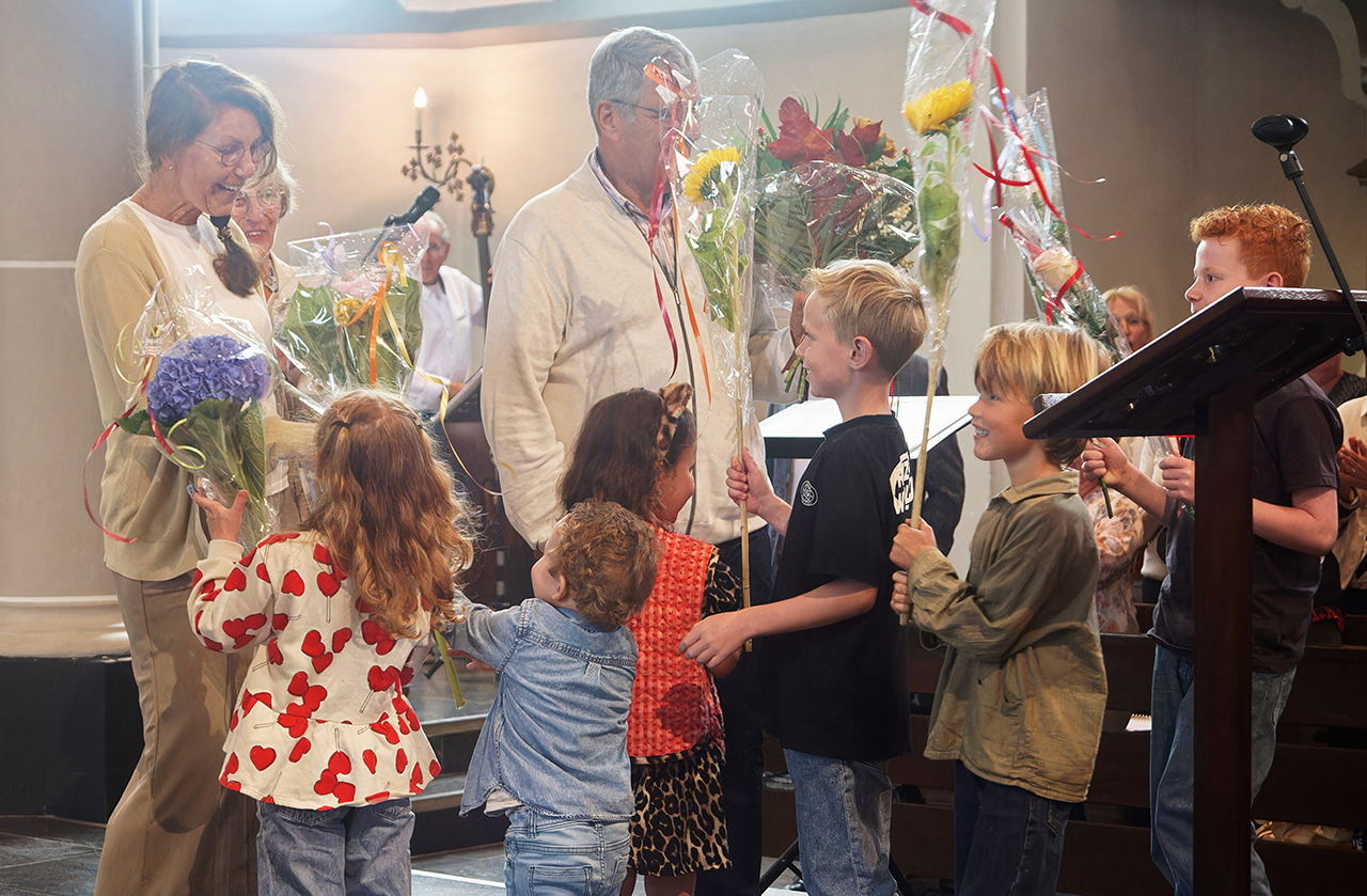 Ella Hendriks gehuldigd - Nieuwe Meerbode